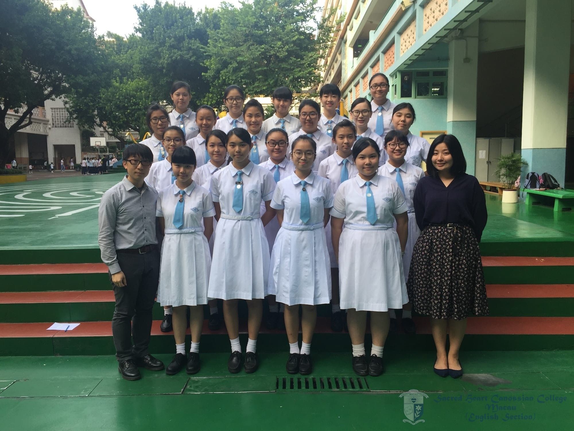 Chinese Debate Team - Sacred Heart Canossian College